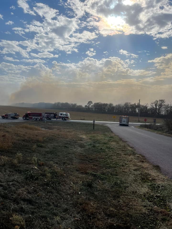 Multiple crews battle field fires in western Iowa, Sunday afternoon ...