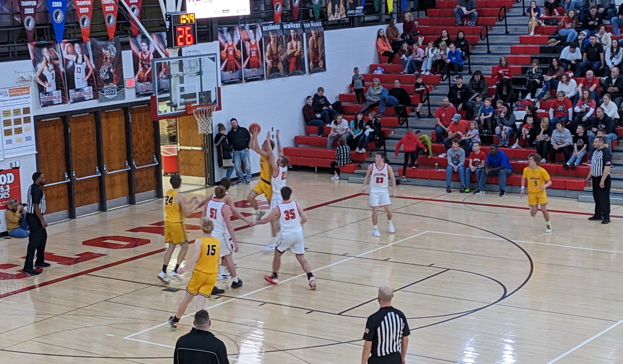 Big early deficit too much to overcome for Atlantic boys at Harlan ...