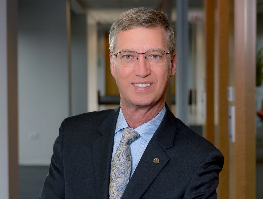 Head of AMA talks to Iowa physicians about worrisome scarcity of rural ...