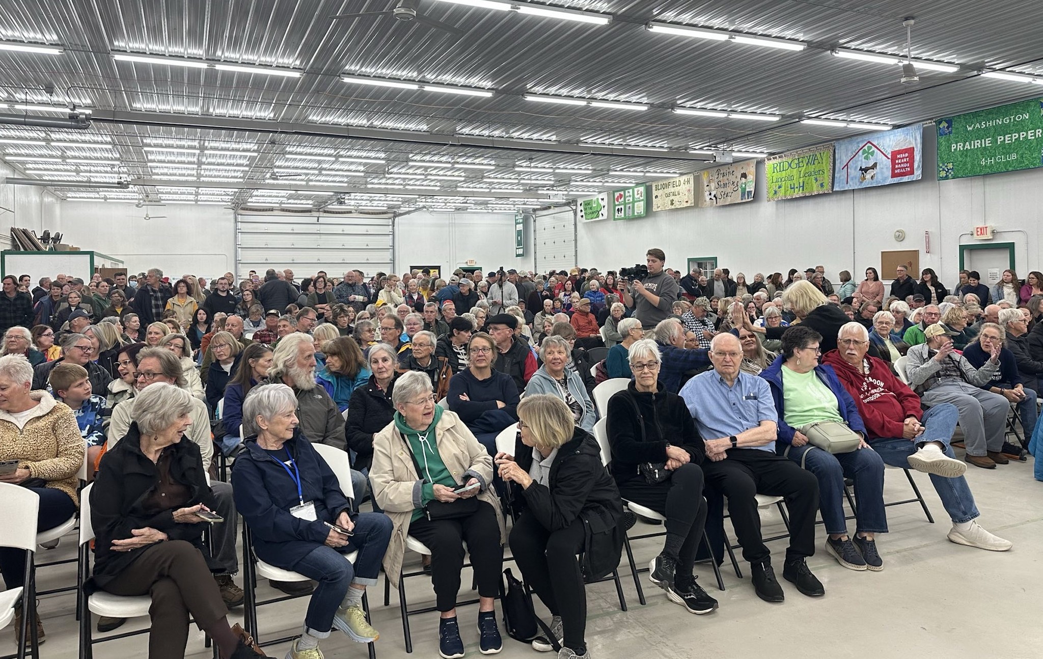 Sand, campaigning for governor, completes 100-stop tour « KJAN | Radio ...